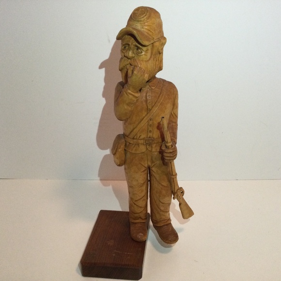 Other | Wood Carved Frontiersman With Musket Signed By Artist | Poshmark
